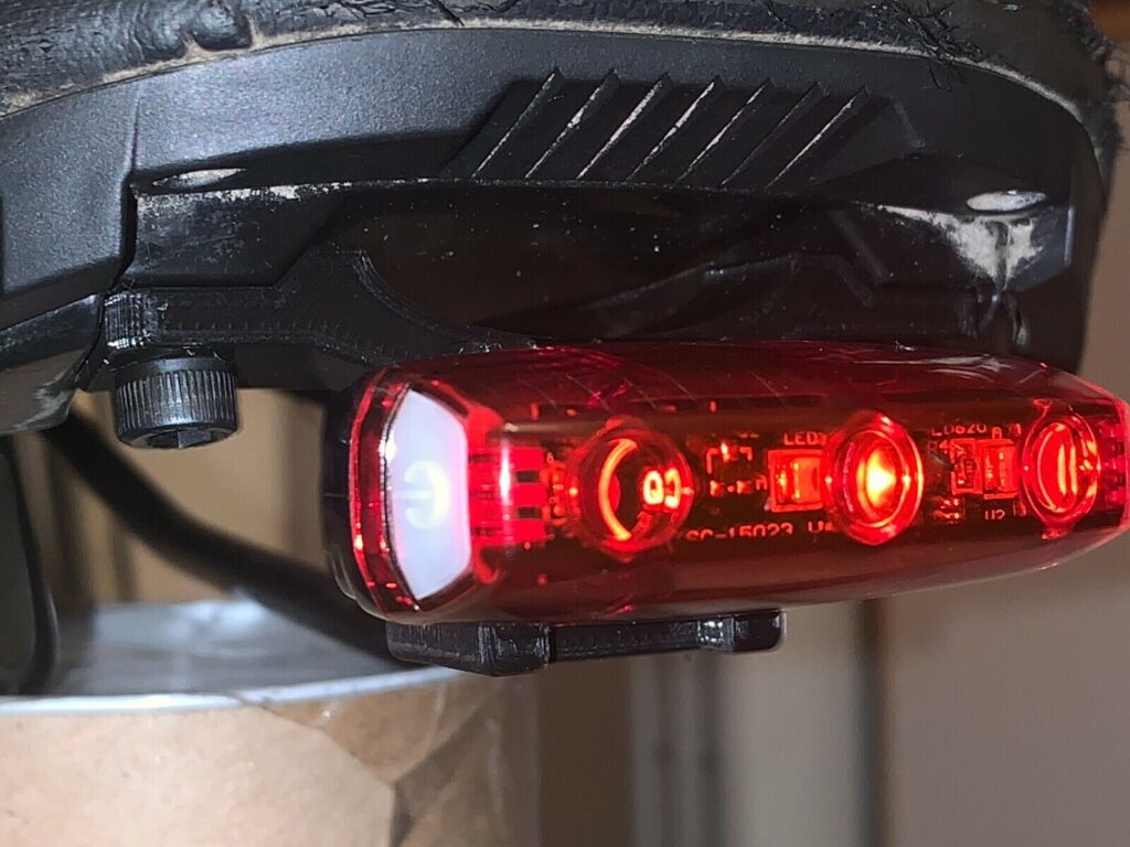 Specialized SWAT Saddle CatEye Light Mount – Squashyware